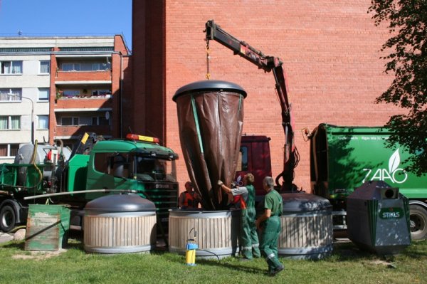 ZAAO tīrīs pazemes konteinerus - Valmieras Ziņas