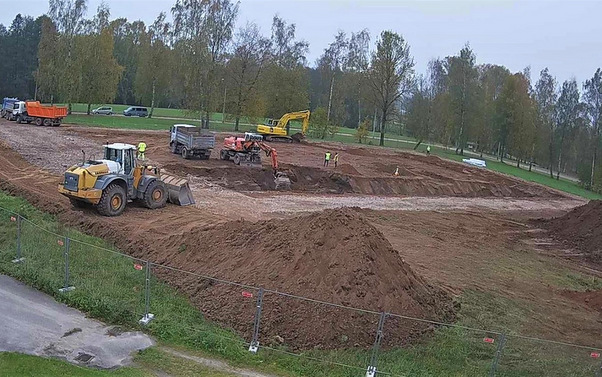 Limbažu un Salacgrīvas novadu sporta skolas peldbaseina pamatos tiks ...