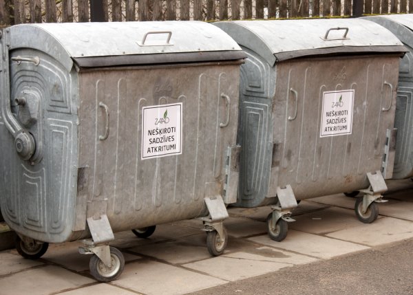 Notiks uzklausīšanas sanāksme par "ZAAO" sadzīves atkritumu ...