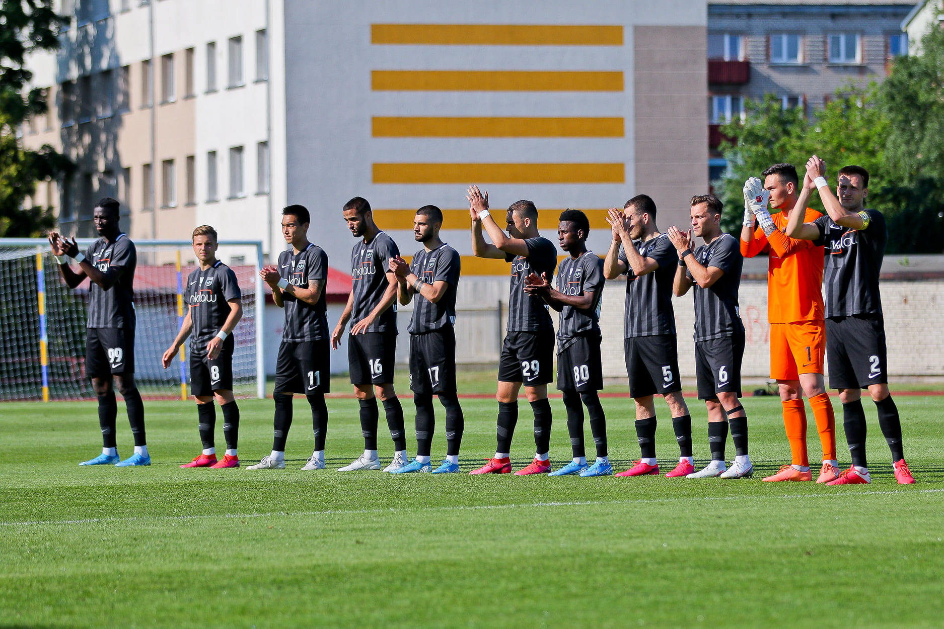 "Valmiera FC" futbolisti mājas spēlē tiksies ar debitanti "Tukums 2000 ...