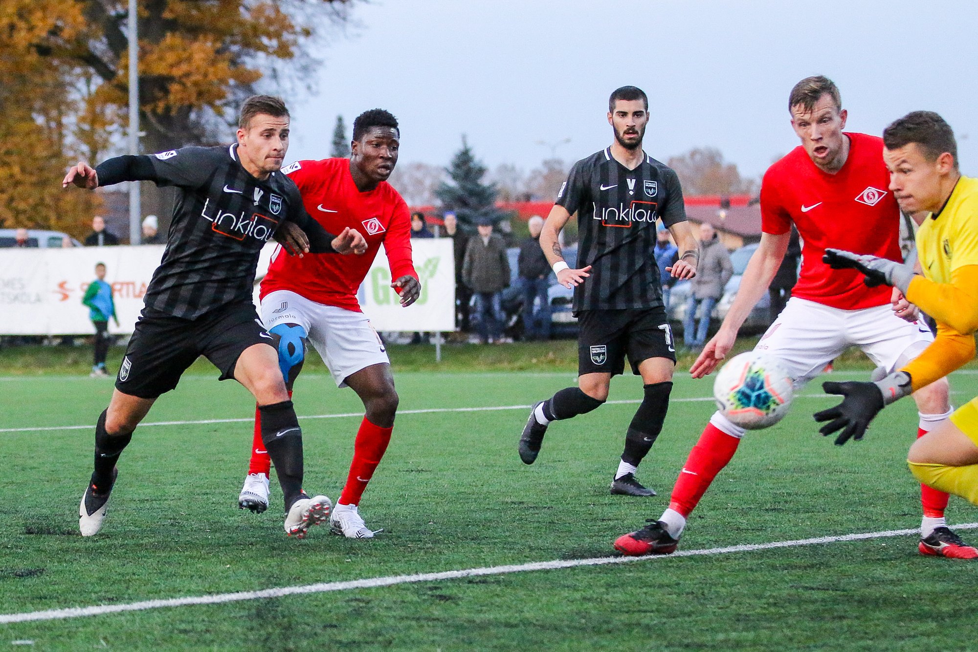 "Valmiera FC" mājas spēlē piekāpjas Jūrmalas "Spartakam" - Valmieras Ziņas