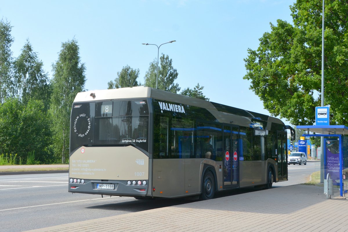 Kapusvētku laikā būs papildu autobusu reisi - Valmieras Ziņas