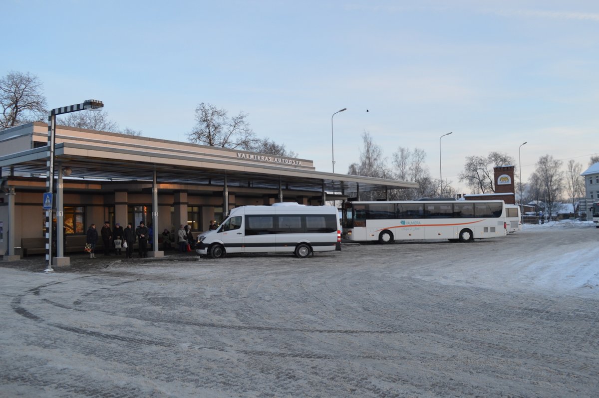 Reģionālo autobusu pasažieriem jāpievērš uzmanība izmaiņām maršrutos ...