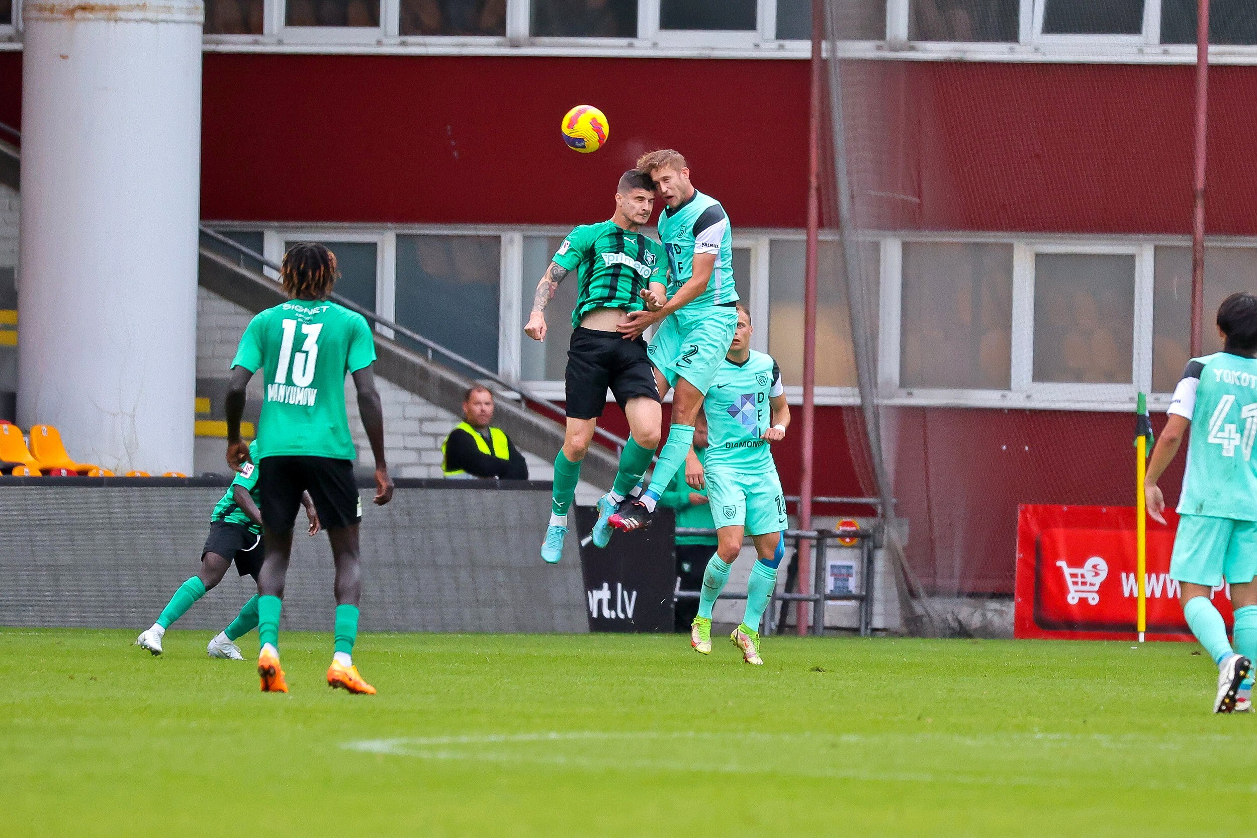 "Auda" un "Valmiera" cīnās neizšķirti futbola virslīgas spēlē ...