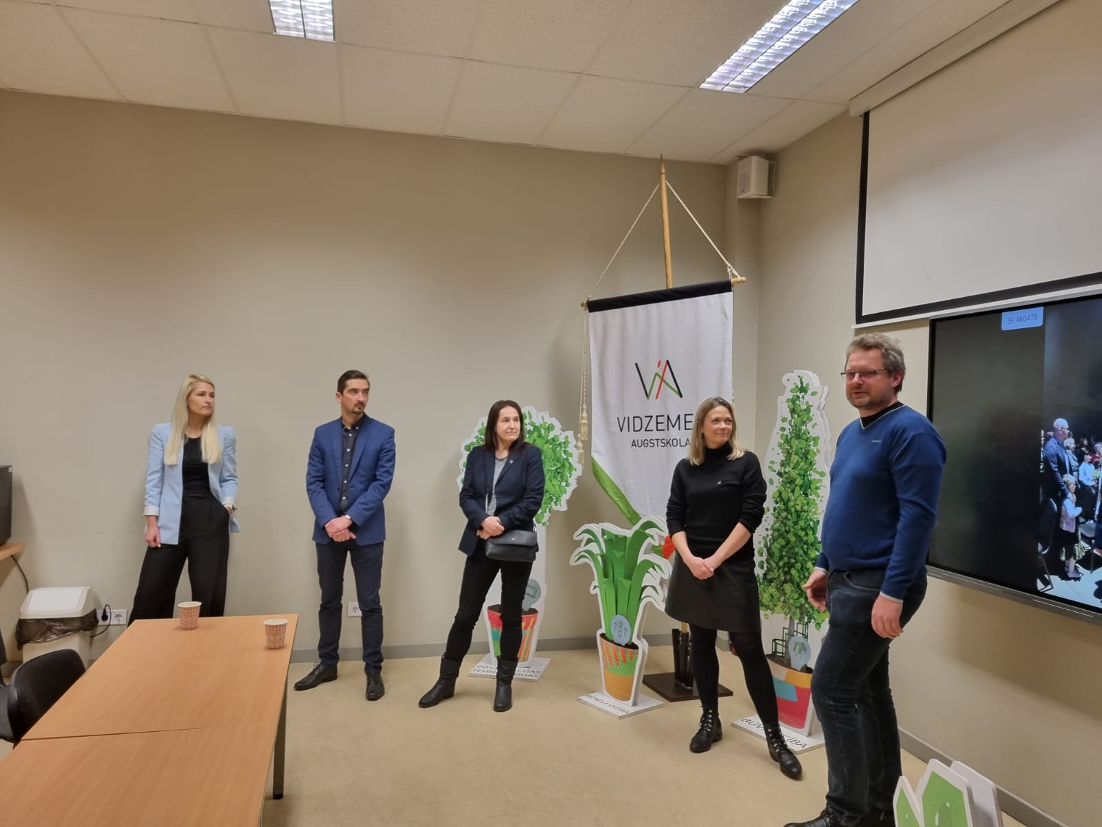 Nodibināta Vidzemes Augstskolas absolventu asociācija - Valmieras Ziņas