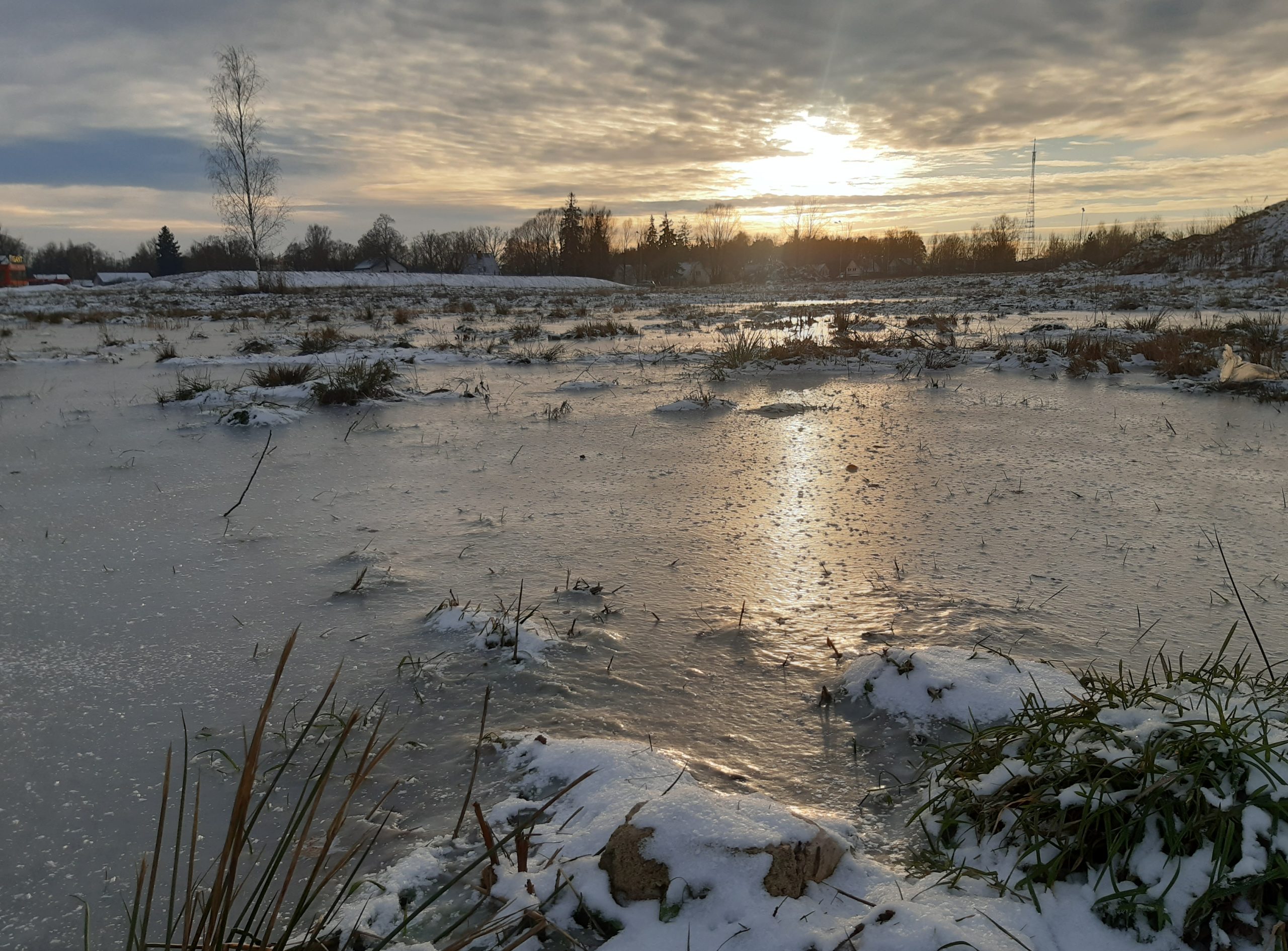 Naktī Latvijas austrumos gaiss atdzisīs līdz -14 grādiem - Valmieras Ziņas