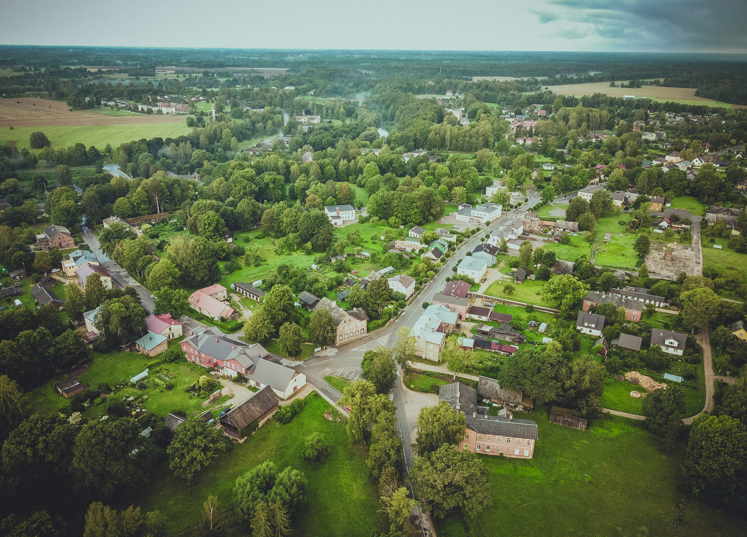 Vasaras modinātājs un Amatu māju saiets Mazsalacā - Valmieras Ziņas